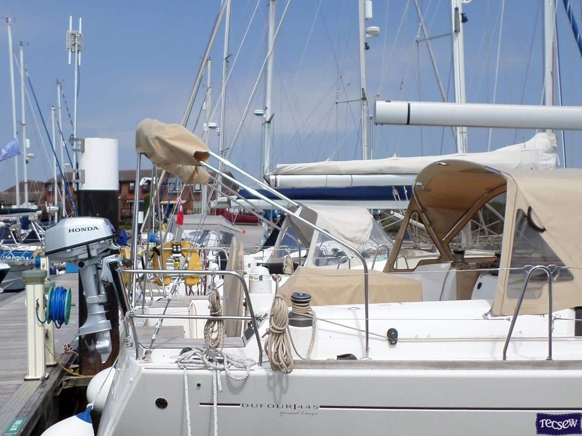 Dufour 445 Bimini, ref 5680 - Tecsew