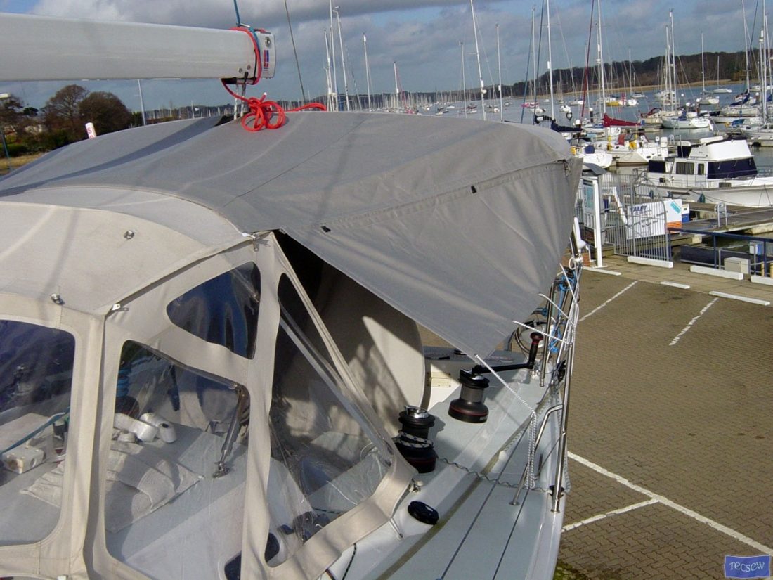 J 122 Helm Bimini with infill panel and zip removable sides - Tecsew