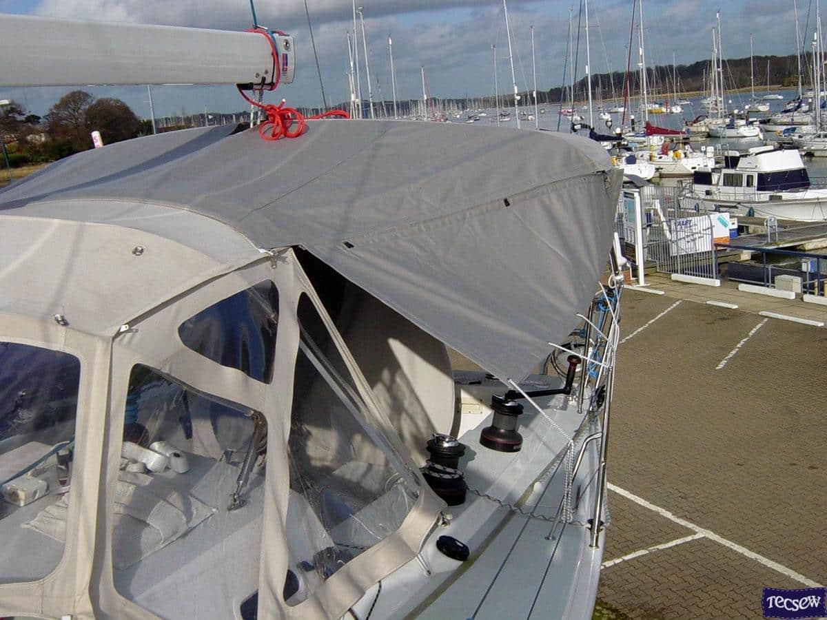 J 122 Helm Bimini with infill panel and zip removable sides - Tecsew