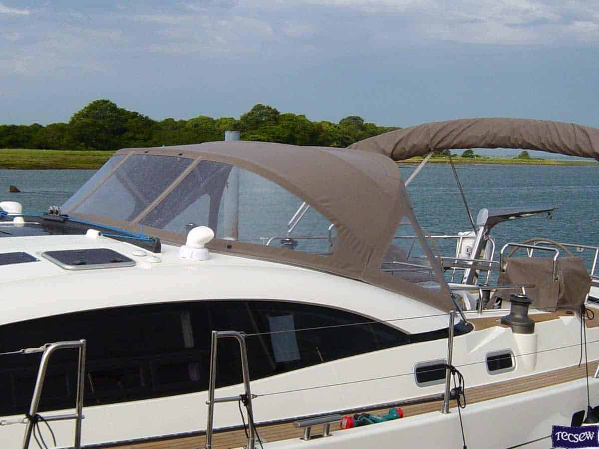Southerly 57/06 3 bar Sprayhood - Tecsew