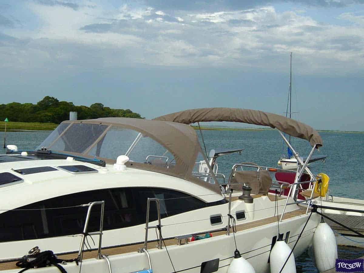 Southerly 57/06 3 bar Sprayhood - Tecsew