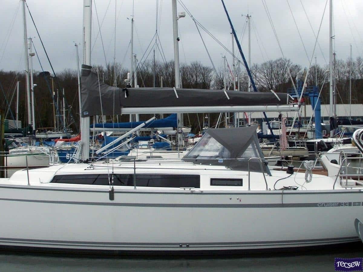 Bavaria Cruiser 33, 2013 Stackpack - Tecsew