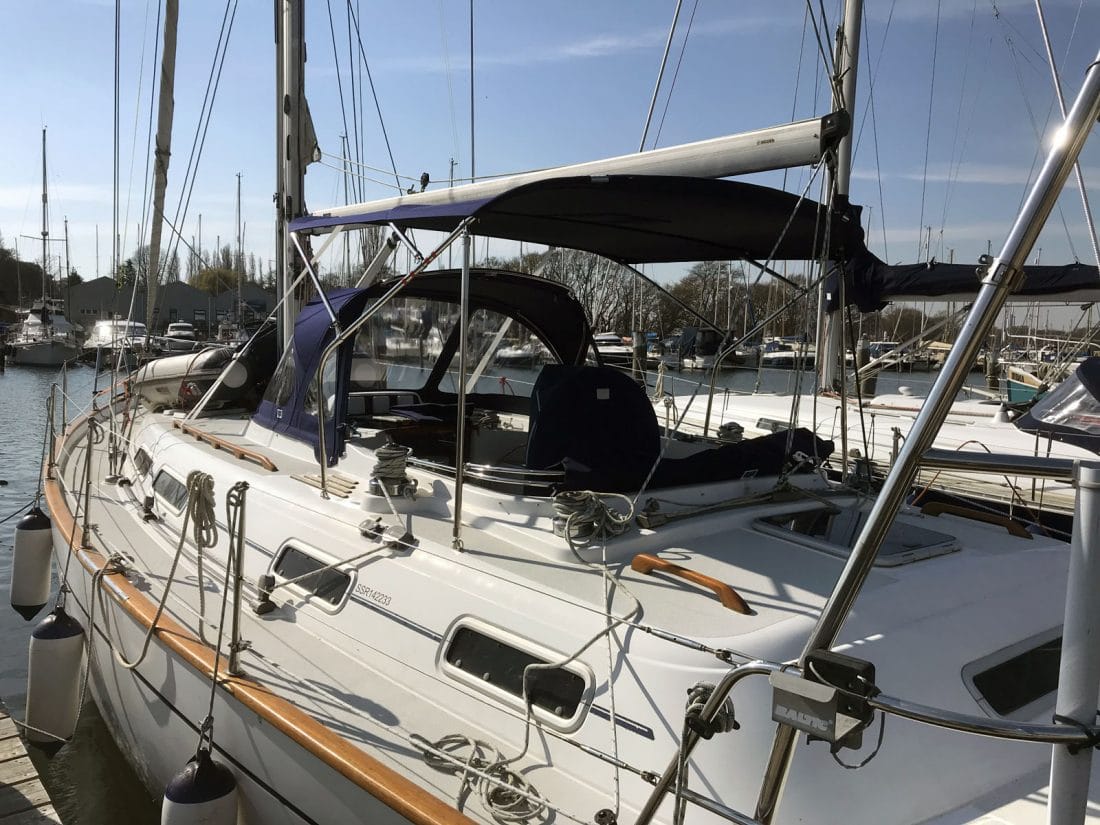 Moody 40 COUNTERPOISE Bimini, ref 10043 - Tecsew