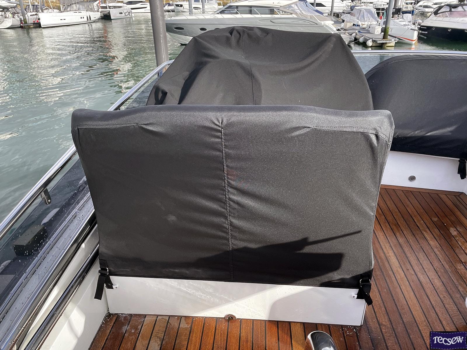 Flybridge Seating Covers – Galeon 400 Fly Protective Covers - Tecsew