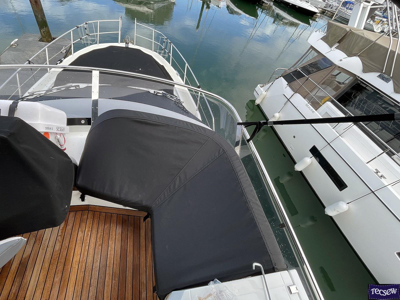 Flybridge Seating Covers – Galeon 400 Fly Protective Covers - Tecsew